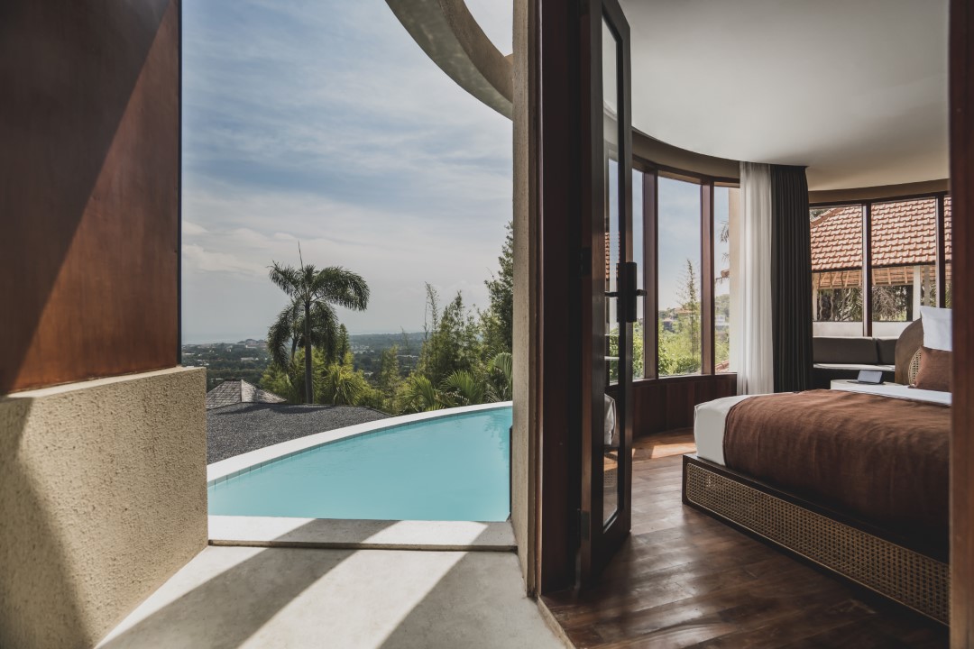 cabana-room-with-infinity-pool---adult-only
